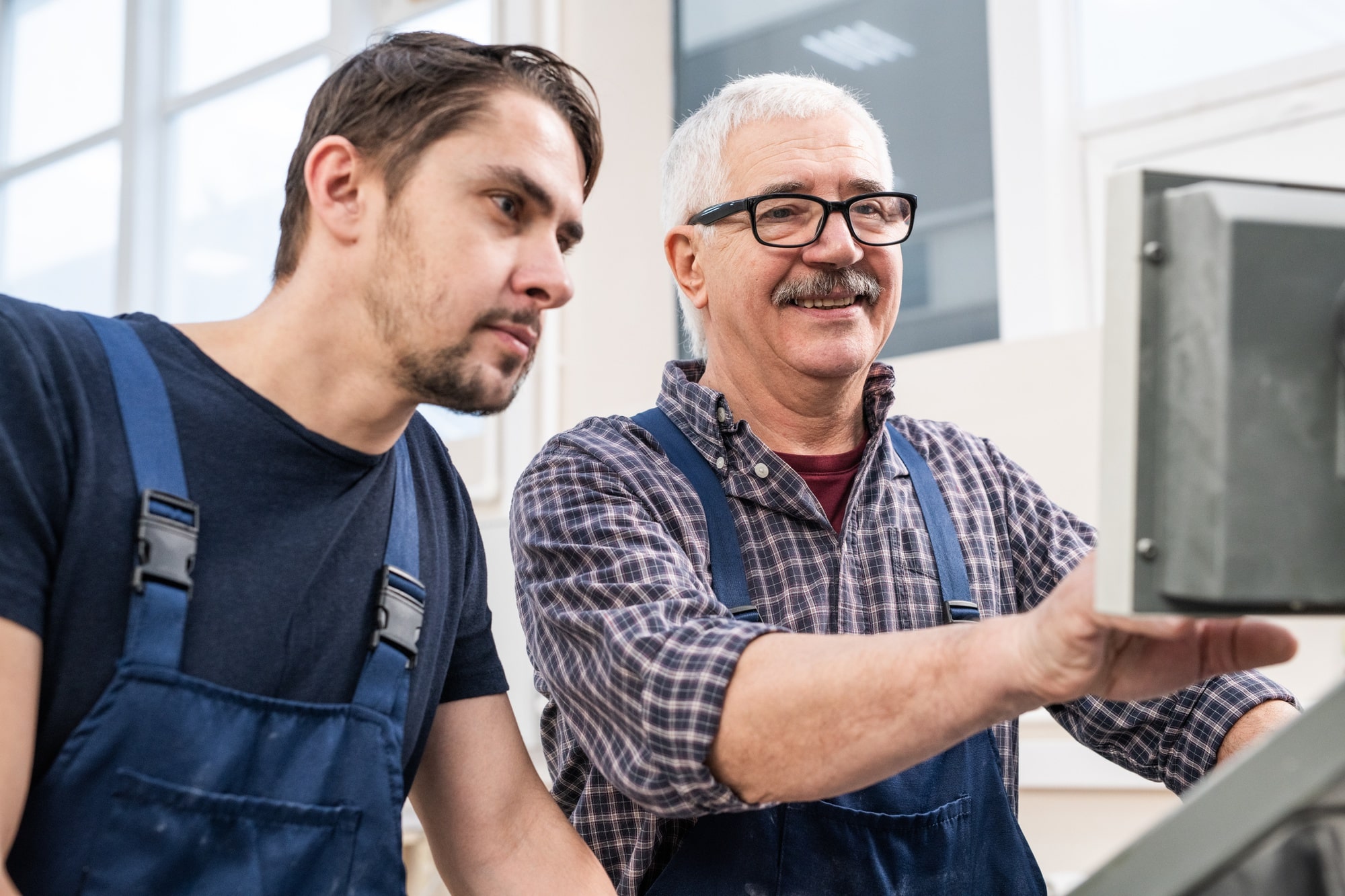 Field Technicians: How to Bridge the Skills Gap Field Technicians: How to Bridge the Skills Gap